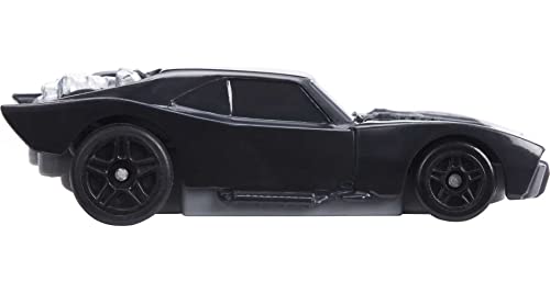 Hot Wheels RC 1:64 Scale The Batman Batmobile, Remote-Controlled Vehicle from The Movie, USB Rechargeable Controller, On or Off Track Racing, Gift for Fans of Cars & Comics & Kids 5 Years Old & Up