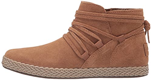 UGG Women's Rianne Fashion Boot, Chestnut Suede, 6