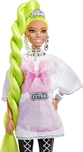 Barbie Extra Doll and Barbie Accessories with Neon Green Hair, Feather Boa and Pet Parrot