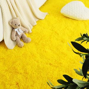 LOCHAS Fluffy Carpet Soft Yellow Bedroom Rug Throw Carpets Modern Shaggy Area Rugs for Bedroom Bedside Girls Kids Children Home Decor 2.6' x 5.3'