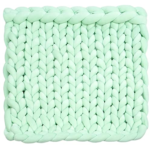 Casaphoria Chunky Yarn for Hand Arm Knitting Blanket,Super Soft Giant Yarn Cotton Tube Yarn,Washable Velvet Jumbo Crochet DIY Yarn for Pet Bed,Bulky Yarn for Pillow(Green,2Lbs)