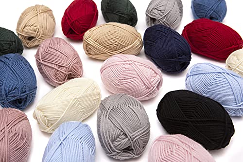 100% Pure Wool Yarn Superwash Set of 3 Skeins (150 Grams) DK Weight - Sourced Directly from Peru - Heavenly Soft and Perfect for Knitting and Crocheting (Jasmine White)