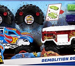 Hot Wheels RC Monster Trucks 2-Pack, 1 Race Ace & 1 HW 5-Alarm in 1:24 Scale, Full-Function Remote-Control Toy Trucks