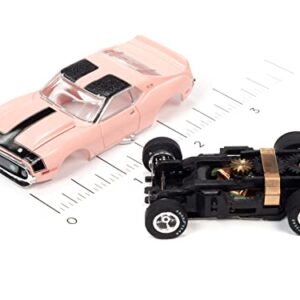 Auto World Xtraction R35 1971 AMC Javelin AMX Pink HO Scale Slot Car