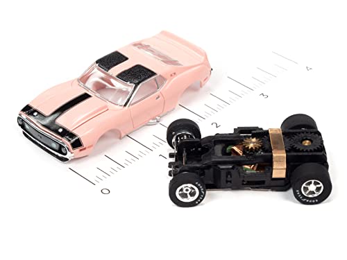 Auto World Xtraction R35 1971 AMC Javelin AMX Pink HO Scale Slot Car