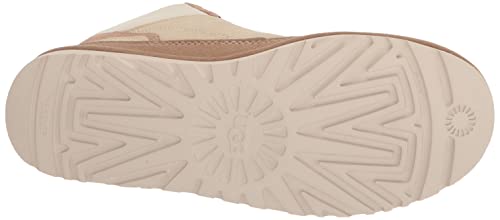 UGG Women's Highland HI Heritage Sneaker, Sand, 6