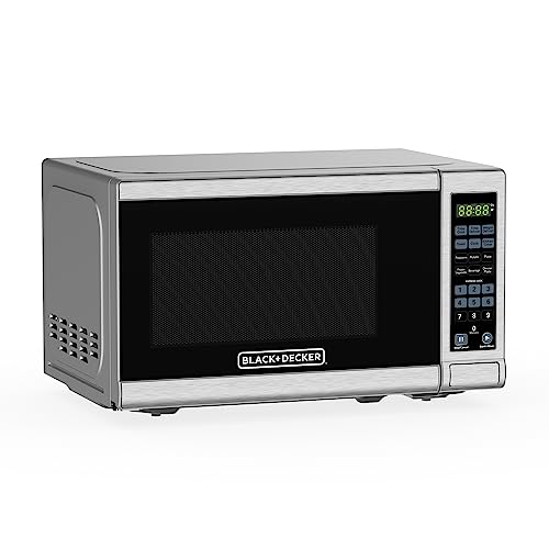 BLACK+DECKER Compact Countertop 0.7 Cu. Ft. 700-Watt Digital Microwave Oven, LED Lighting, Child Lock, Stainless Steel