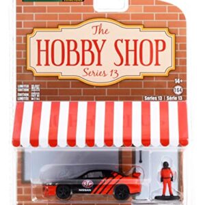 1999 Skyline (R34) RHD Right Hand Drive Black & Red STP & Race Car Driver Figure The Hobby Shop Series 13 1/64 Diecast Model Car by Greenlight 97130 E