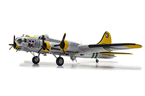 Corgi Diecast Boeing B-17G Flying Fortress 'Milk Wagon' 1:72 WWII US Military Aircraft Display Model AA33321