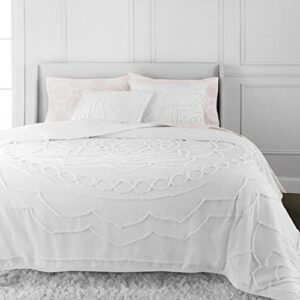 martha stewart sophia medallion chenille duvet cover queen size, 3 piece set- 1 duvet cover, 2 pillow shams, cotton-percale, soft, reversible, easy wash, all season 90"x92" with button closure, white