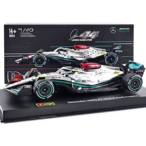 Bburago 1:43 F1 Merecedes W13 E Performance (2022) with #44 Hamilton Driver