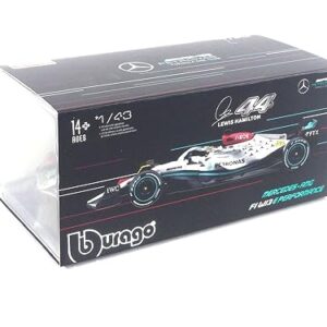 Bburago 1:43 F1 Merecedes W13 E Performance (2022) with #44 Hamilton Driver