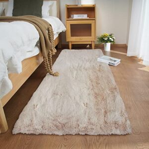 Ghouse Ultra Soft Faux Rabbit Fur Rug 2x3, Machine Washable Area Rugs for Bedroom Fluffy Rugs for Living Room, no-Shedding Carpet Sheepskin Rug Beige