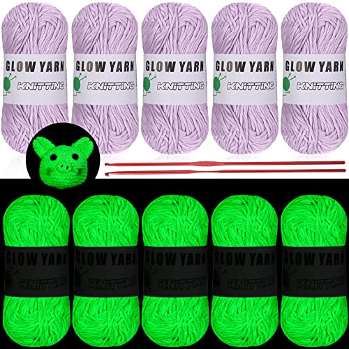 5 Rolls Glow in The Dark Yarn DIY Glow Yarn Craft Yarn Sewing Supplies Glow in The Dark Party Supplies with 2 Pcs Crochet Hooks for Art Crocheting Sewing Beginners, 55 Yards Per Roll (Purple)