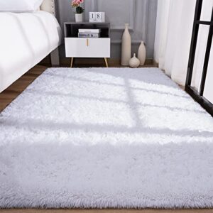 Przemy 5 x 8 Feet Large Living Room Rug, Soft Fluffy Shaggy Area Rugs for Bedroom, White Plush Throw Rug Fuzzy Carpets for Kids Room Girls Boys Dorm Nursery Indoor Home Decor