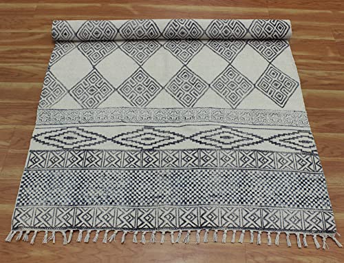 Casavani Hand Block Printed Rug Moroccan Beige & Black Tassel Rug Boho Area Rug Easy Care Washable Rugs for Doormat Entryway Living Room Bedroom Hallway Balcony 5x5 Feet Square