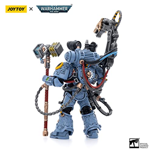 JoyToy Warhammer 40K: Space Wolves Iron Priest Jorin Fellhammer 1:18 Scale Figure