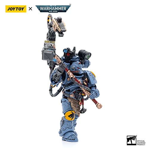 JoyToy Warhammer 40K: Space Wolves Iron Priest Jorin Fellhammer 1:18 Scale Figure