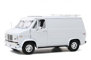 1976 chevy g-series van, white - greenlight hwy18023-1/18 scale diecast model car