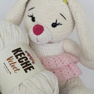 Keche Velvet Yarn for Crocheting, Soft Chenille Bulky Baby Blanket Amigurumi Yarn 100 gr (132 yds) - Baby Pink