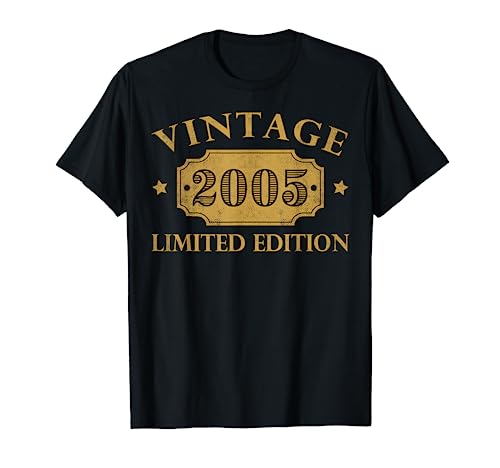 Vintage 2005 18 Years Old 18th Birthday Gifts For Boys Girls T-Shirt