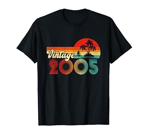 18 Year Old Boys Girls Gift Vintage 2005 18th Birthday Retro T-Shirt