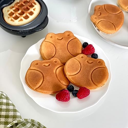 Shopzoki Ebbo Frog Waffle Maker, Non-Stick Waffle Maker, Cute Gifts