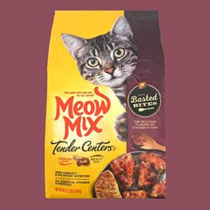 Tender Centers Cat Food Bundle | Includes 2 Bags of Meow Mix Tender Centers Dry Cat Food Chicken & Tuna Flavors (3 LB) | Plus Paw Food Scoop!