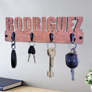 Ozinna Personalized Key Holder for Wall, Decorative Custom Key Hanger with Name, Metal Key Holder Wall Hanging, Key Hooks for Wall, Custom Name Key Rack, Wedding Housewarming Gift (Black)