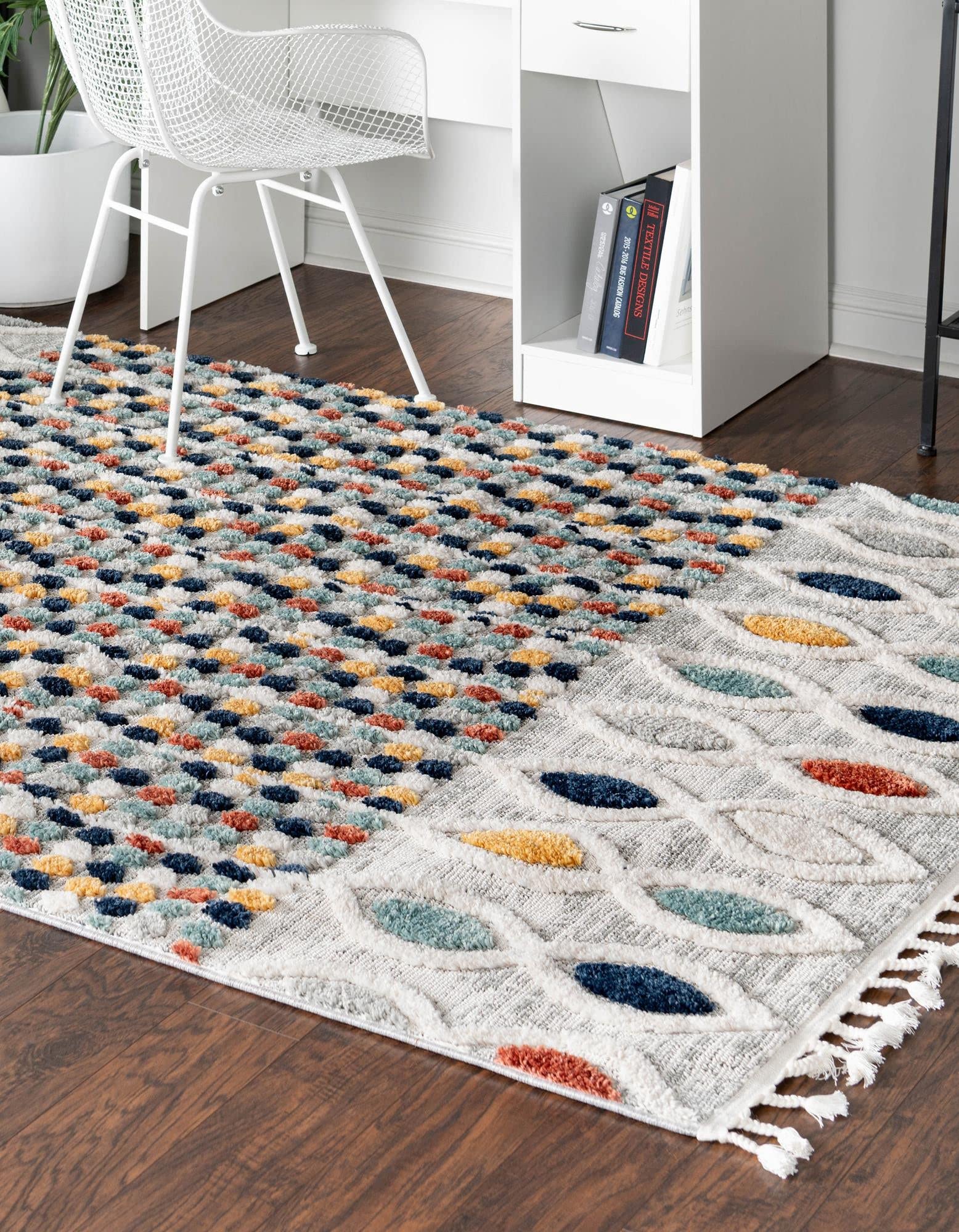 Rugs.com Cherokee Collection Rug – 2' x 3' Multi High Rug Perfect for Entryways, Kitchens, Breakfast Nooks, Accent Pieces