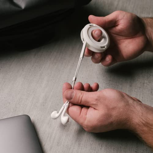 Fuse Side Winder Mini White and Black Bundle Cord Winder for Headphones, Earbud and Charging Cable, Perfect for Wrapping Earbuds and Cords for Travel and at Home Organization