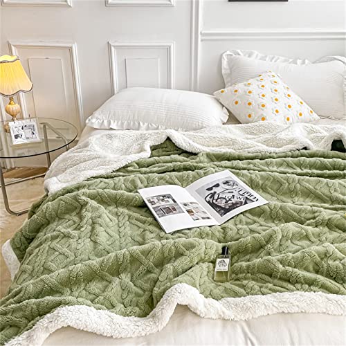 Fleece Plush Throw Blanket, Green Tufted Striped Pattern Fuzzy Sherpa Bed Throw, Soft Fluffy Warm Winter Blanket for Bed Sofa Couch Car 50x60 Inches