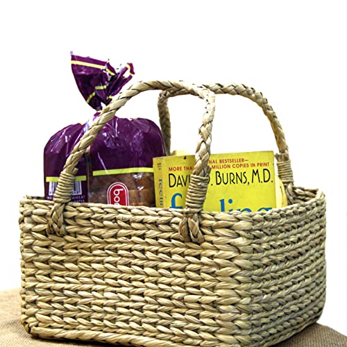 Handmade Gift Basket Made From Natural Sources Cyperaceae (kauna Grass) Light Weight Classic Home Decor, Sturdy & Strong, Enviornment Friendly With Handles For Easy Grip (10 X 8 X 5 Inch)