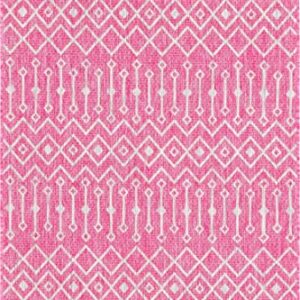 Unique Loom Outdoor Trellis Collection Area Rug - Tribal Trellis (4' 1" x 6' 1" Rectangle, Fuschia/ Gray)