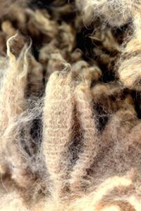 bird nesting globe refill alpaca fleece - all natural, unwashed, by alpacas of montana (8 oz. - ball refill fleece)