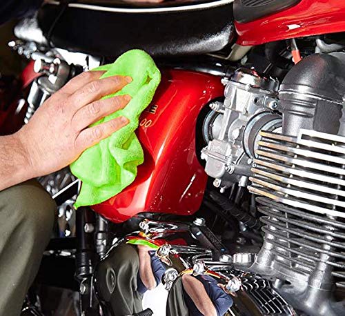 Shine Doctor Motorcycle Cleaner 32 oz. with Microfiber Towel Cleans Chrome, Leather, Vinyl, Glass and Removes Grime and Grease