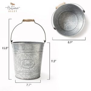 Autumn Alley Farmhouse Bathroom Trash Can - Rustic Galvanized Trash Can Bucket with Wooden Handle for Rustic Bathroom, Farmhouse Kitchen, Country Home Décor, 7 Liters, Galvanized Grey