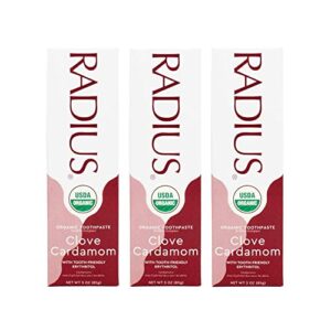 radius usda organic toothpaste 3oz non toxic chemical-free gluten-free designed to improve gum health & prevent cavity - clove cardamom - pack of 3