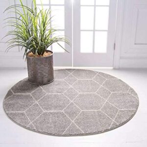 Unique Loom Trellis Frieze Collection Area Rug - Geometric (5' 1" Round, Light Gray/ Ivory)