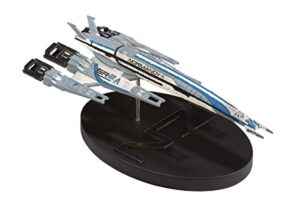 dark horse deluxe mass effect alliance: normandy sr2 (remastered version) ship replica, multicolor