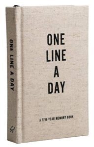 canvas one line a day: a five-year memory book (yearly memory journal and diary, natural canvas cover)