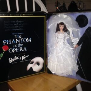 Barbie and Ken Phantom of the Opera Fao Schwartz Limited Collectible Edition