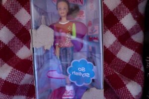 barbie fashion doll pen