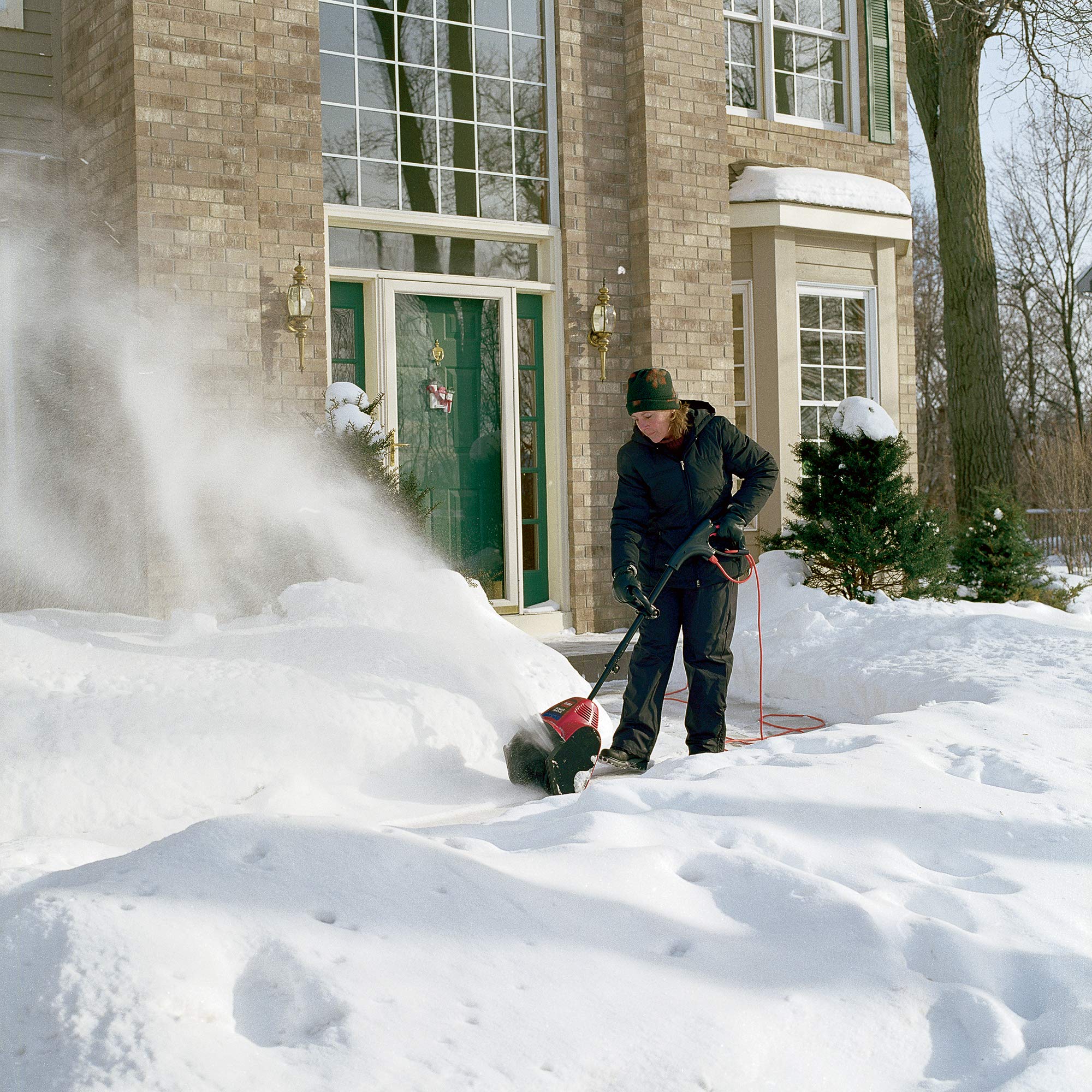 Toro 38361 Power Shovel 7.5 Amp Electric Snow Thrower