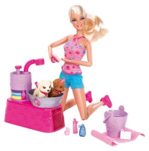 barbie suds and hugs pups playset