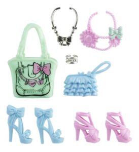 barbie fashionistas glam and sweetie accessories: pink & blue shoes