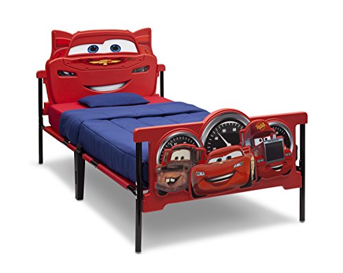 Delta Children Plastic 3D-Footboard Twin Bed, Disney/Pixar Cars