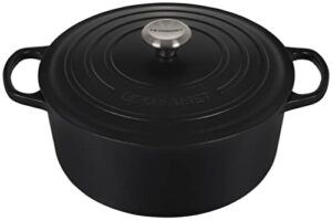 le creuset enameled cast iron signature round dutch oven, 7.25 qt., licorice