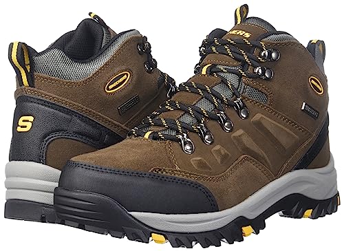 Skechers Men Relaxed Fit¿: Relment - Pelmo Chukka Boot, Khaki Suede, 10 US