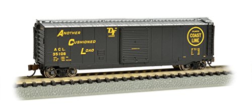 Bachmann Industries Sliding Door Box Atlantic Coast Line N-Scale Freight Car, 50'